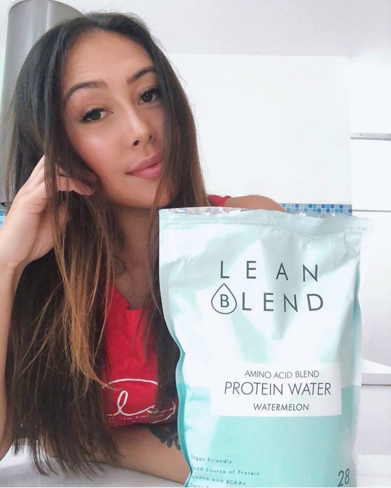 WatermelonProteinWater_1024x1024.jpg?v=1642177329